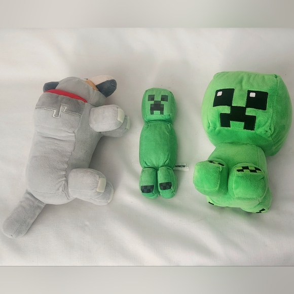 Minecraft | Toys | Minecraft Plush 3 Piece Lot Gray Wolf And Creeper ...